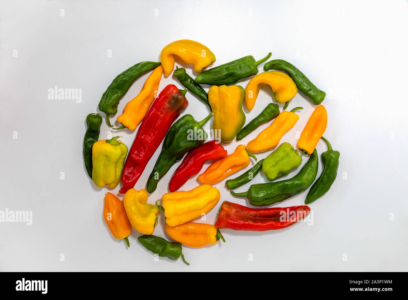 many different colours and sizes of peppers Stock Photo - Alamy