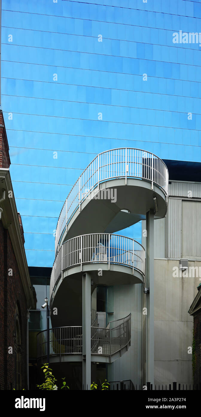 School of design ocad building toronto hi-res stock photography and ...