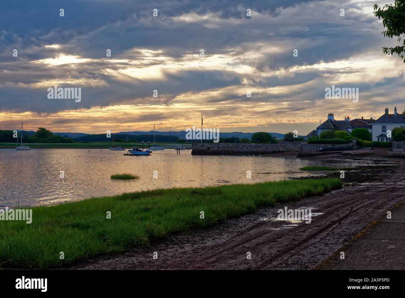 Sunset at Topsham Quay viewed from The Goat Walk, Exe Estuary, Devon ...