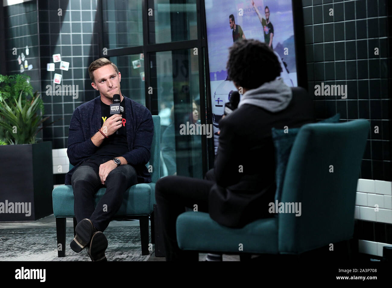 Sports season premiere hi-res stock photography and images - Alamy