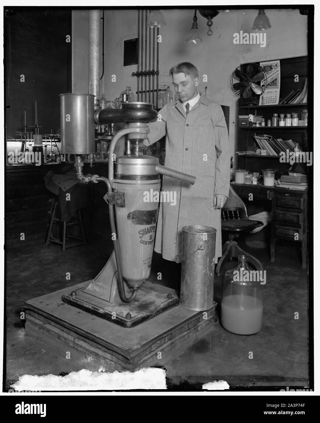 Machine agriculture Black and White Stock Photos & Images - Alamy