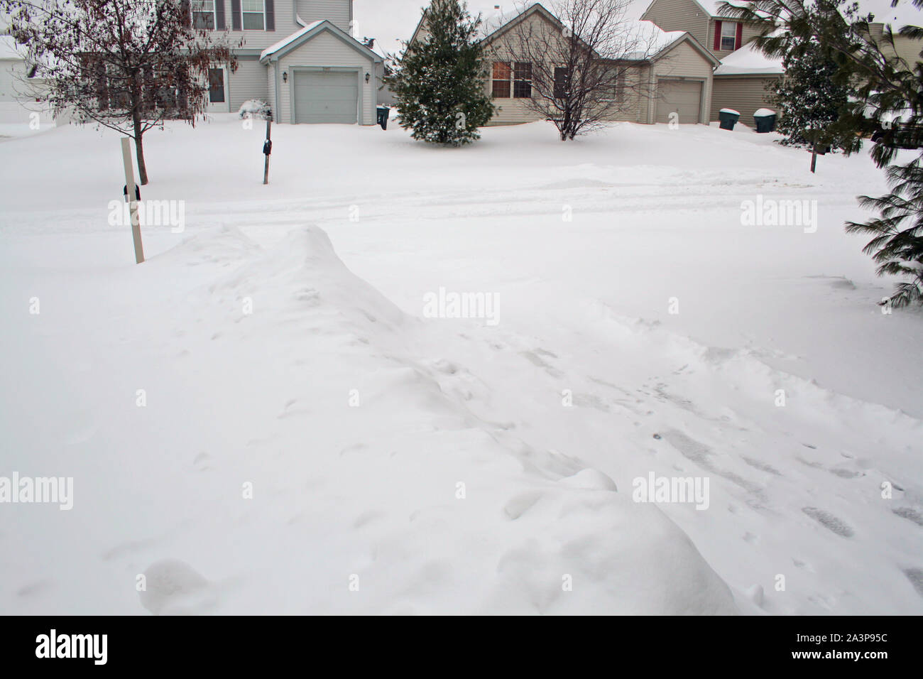 Street Scene, Winter Blizzard Stock Photo - Alamy