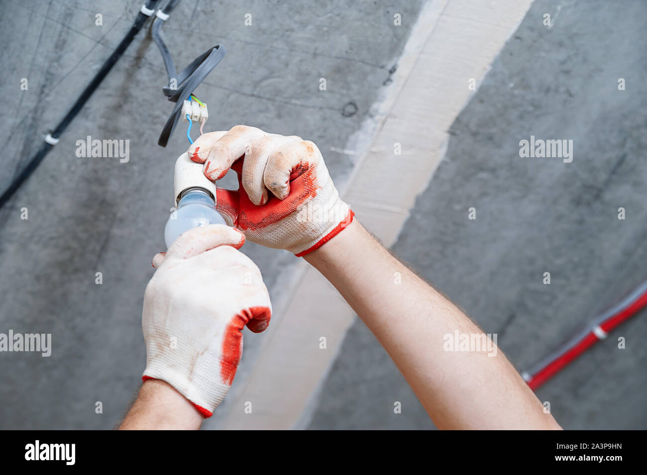 Temporary wires hi-res stock photography and images - Alamy