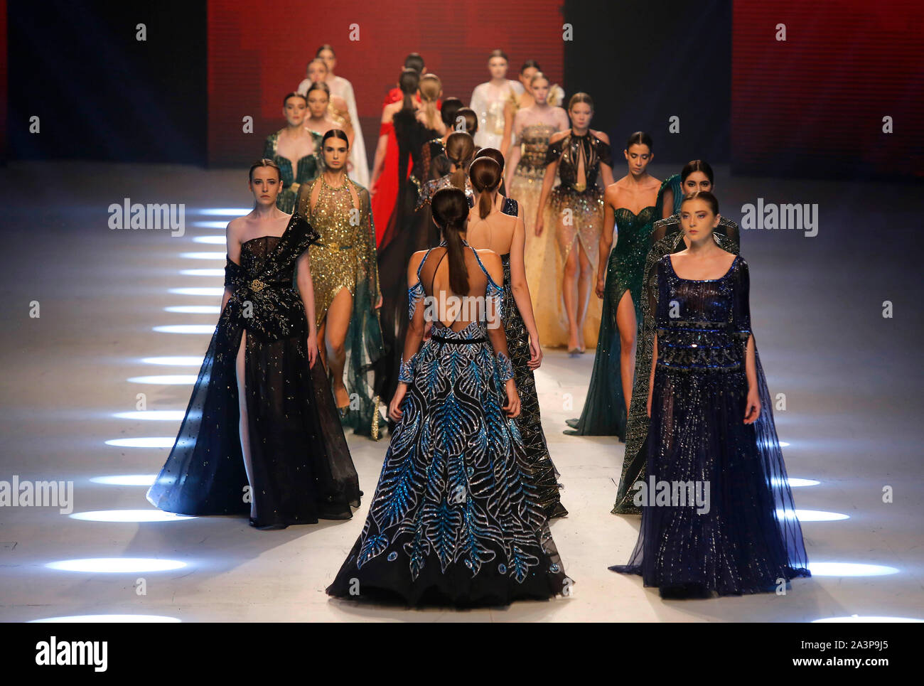 Lebanese fashion hi-res stock photography and images - Alamy