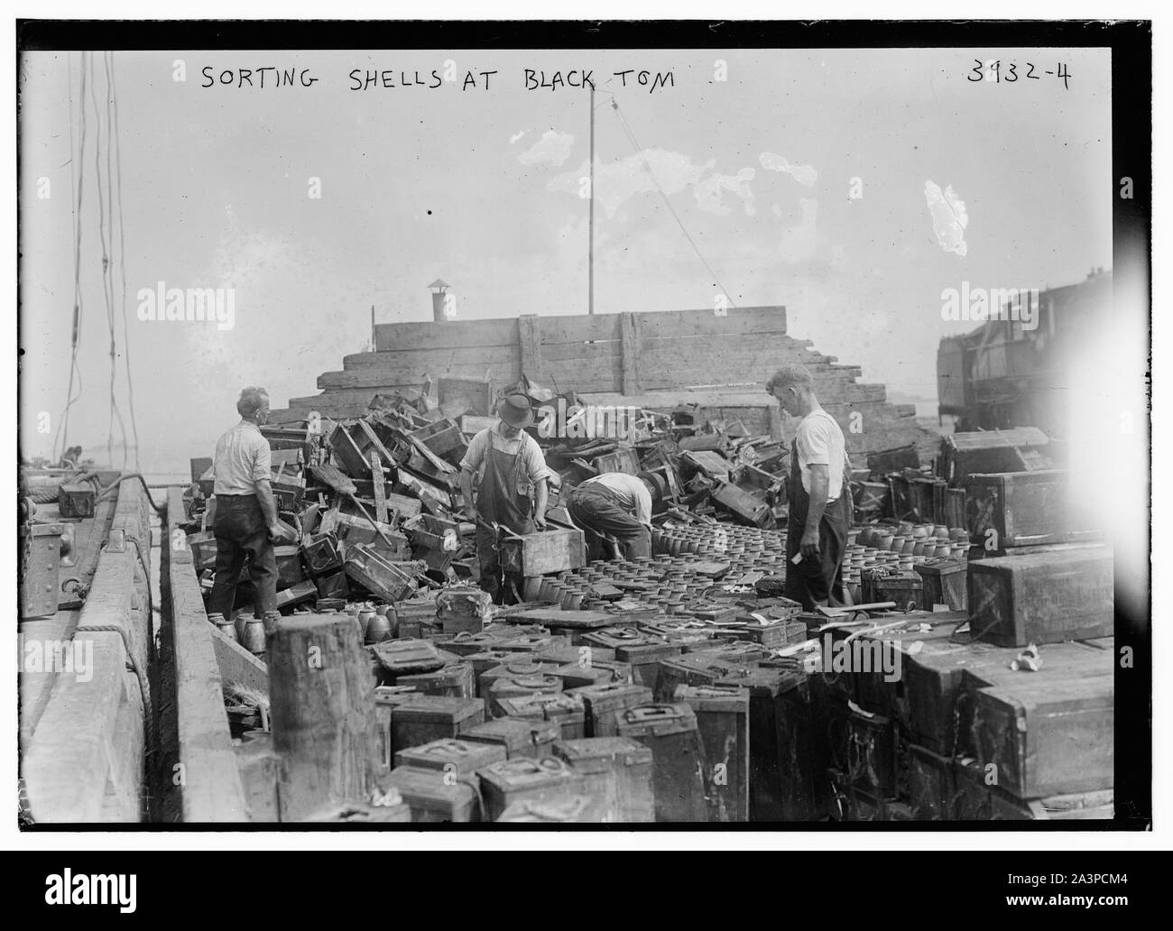 Shells production Black and White Stock Photos & Images - Alamy