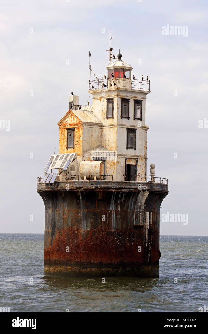 The Fourteen Foot Bank Lighthouse in the Delaware Bay was the first ...
