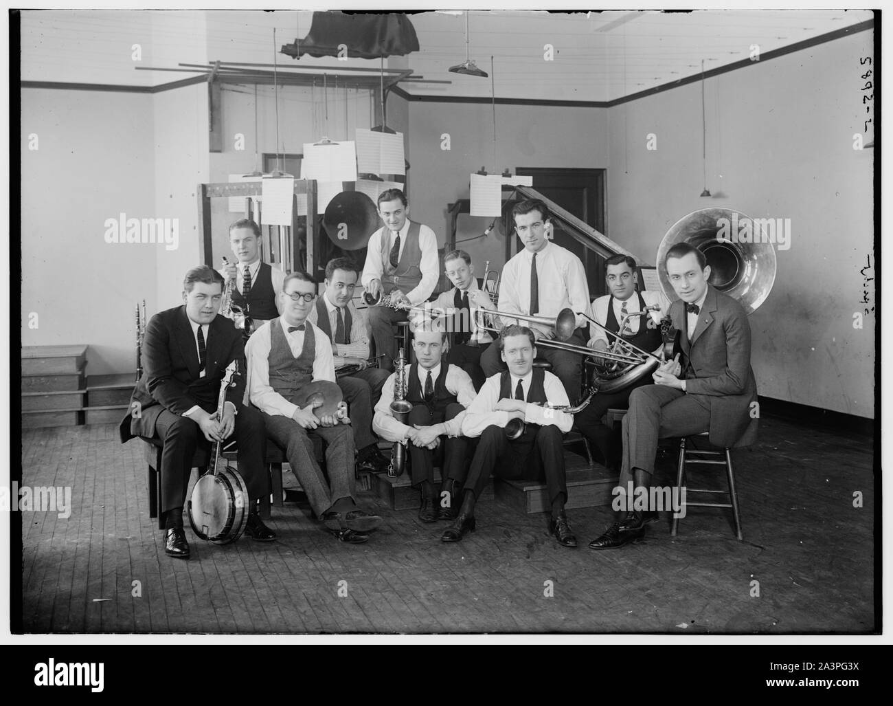 Vintage culture band hi-res stock photography and images - Alamy