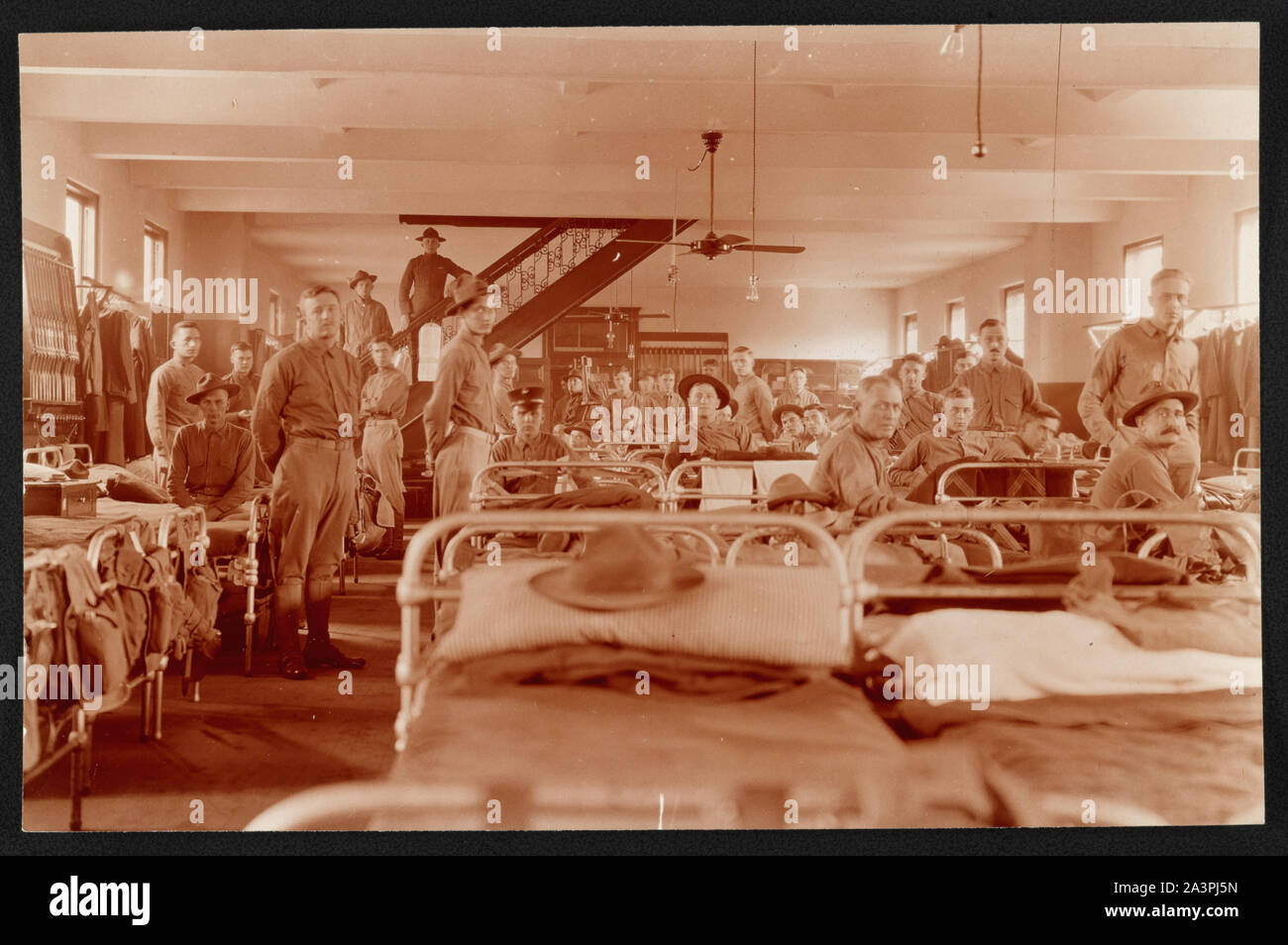 Marine barracks hi-res stock photography and images - Alamy