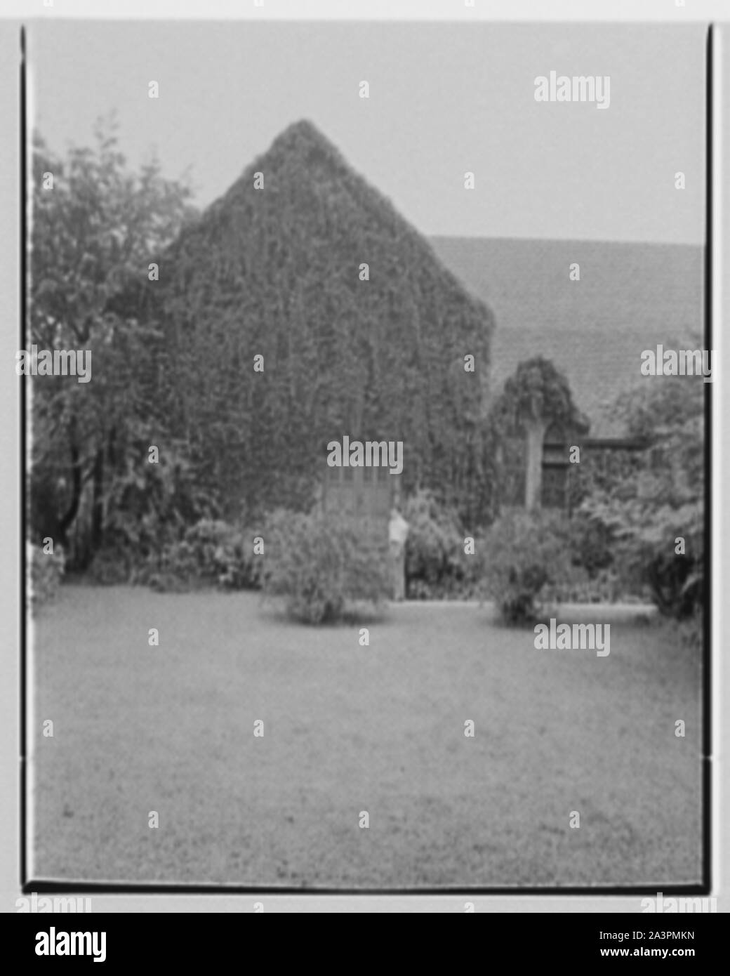 St lukes church hi-res stock photography and images - Alamy