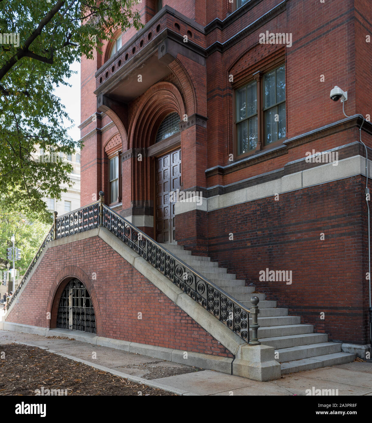Stairs, Sidney Yates Federal Building, Washington, D.C Stock Photo - Alamy