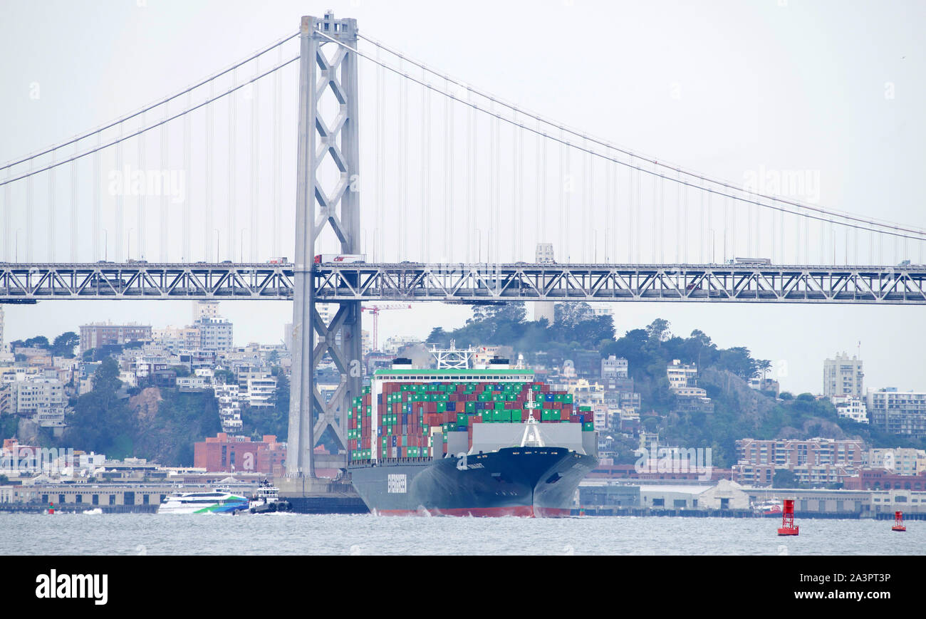 Oakland, CA - February 08, 2019: Evergreen Cargo Ship EVER SMART ...