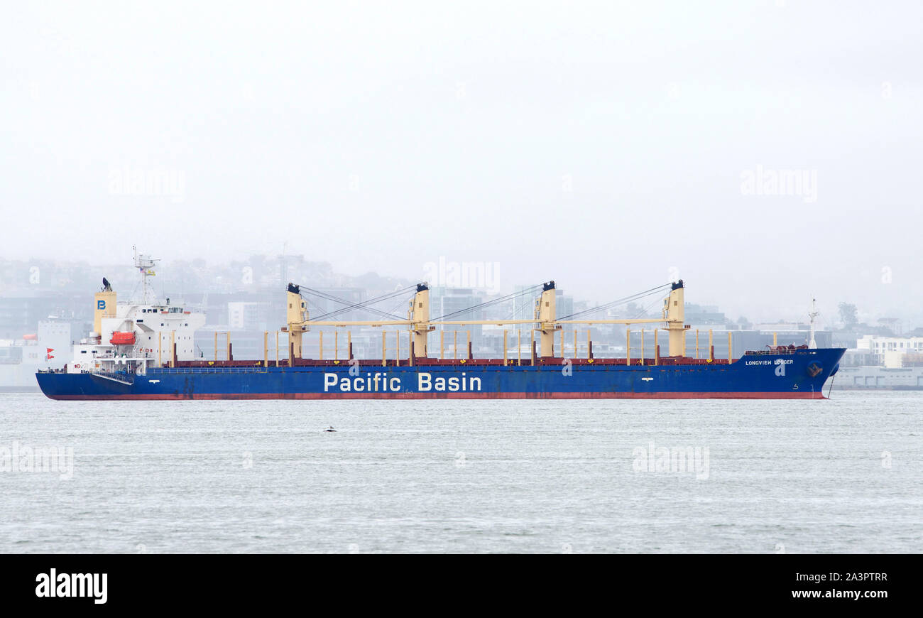 Bulk carriers hi-res stock photography and images - Alamy