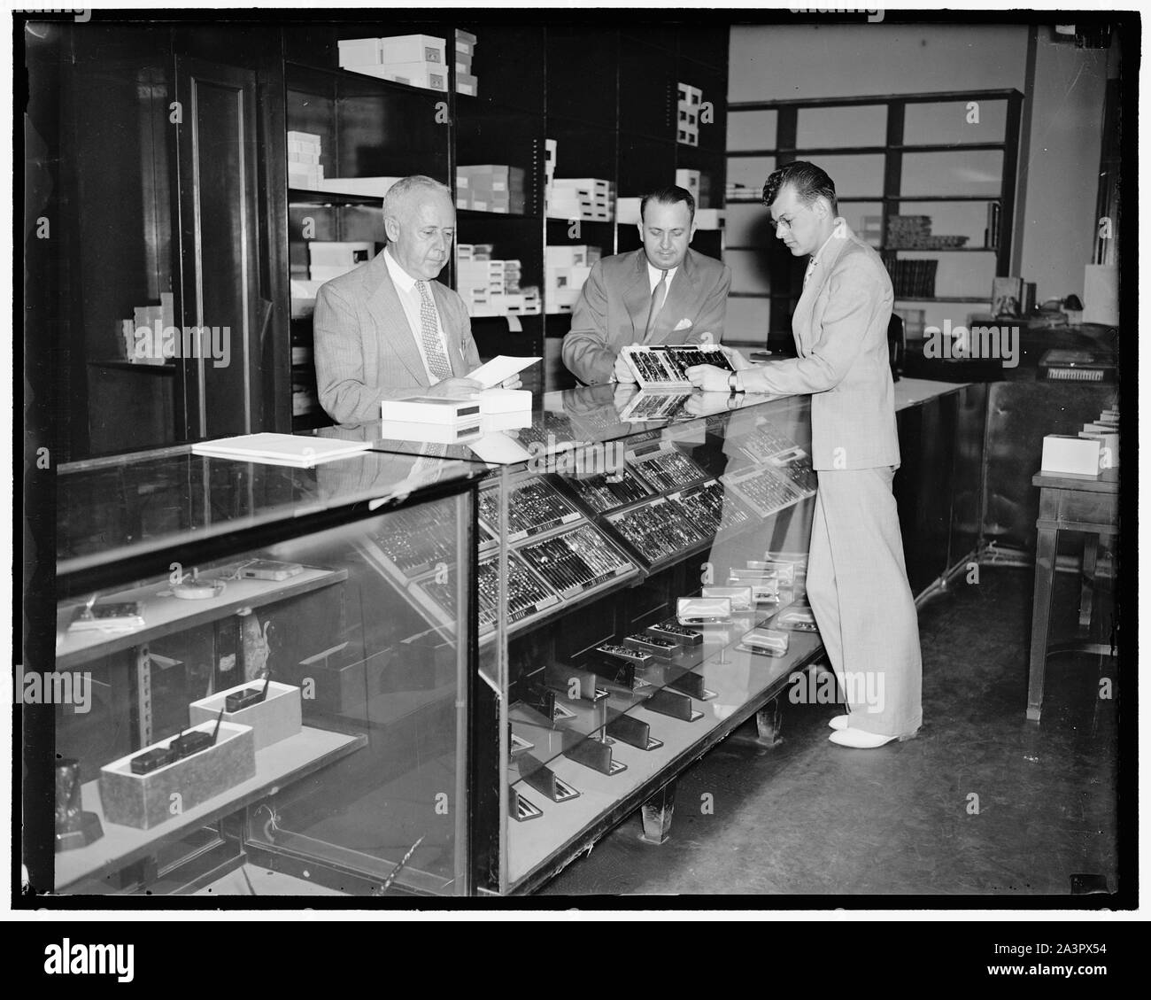 Office process Cut Out Stock Images & Pictures - Alamy