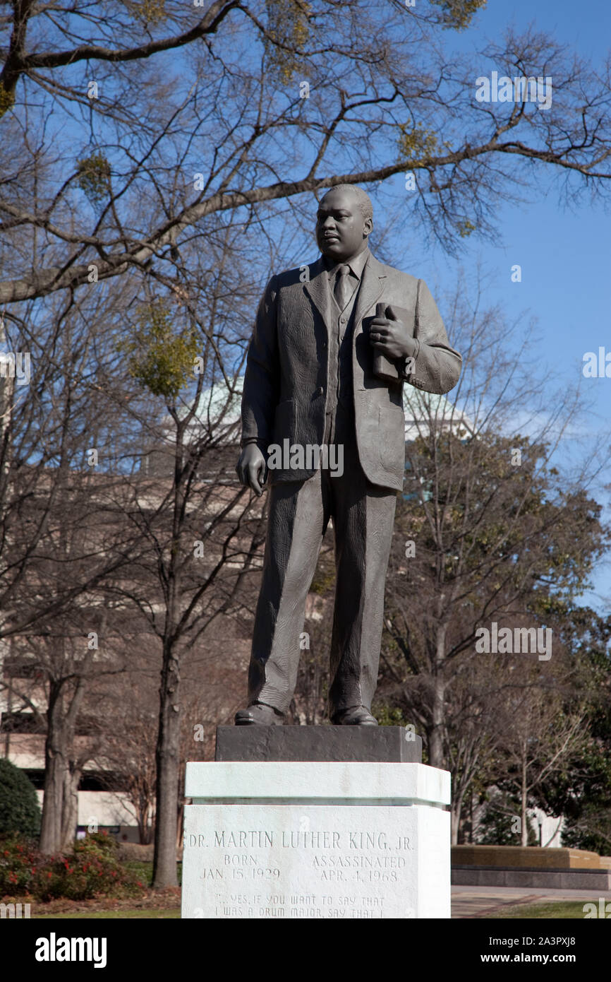 Statue of Dr. Martin Luther King, Jr., in the Kelly Ingram Park ...