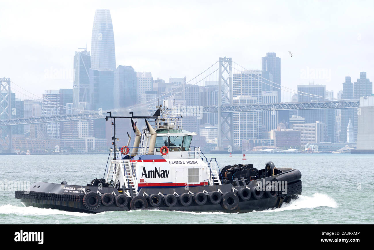 Foss tugboat hi-res stock photography and images - Alamy