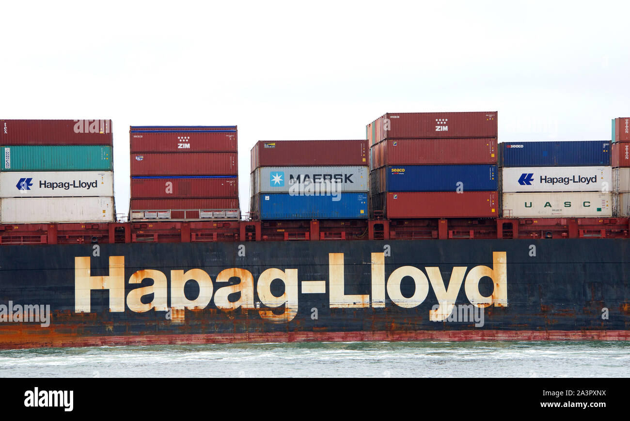 Hapag Lloyd Container Ship Logo High Resolution Stock Photography and Images - Alamy