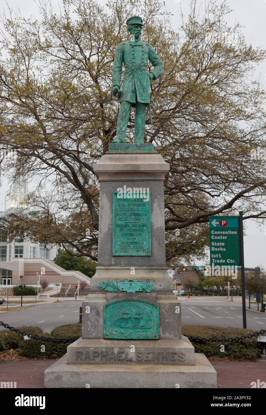 Statue of Rear Admiral Raphael Semmes, Mobile, Alabama Stock Photo - Alamy