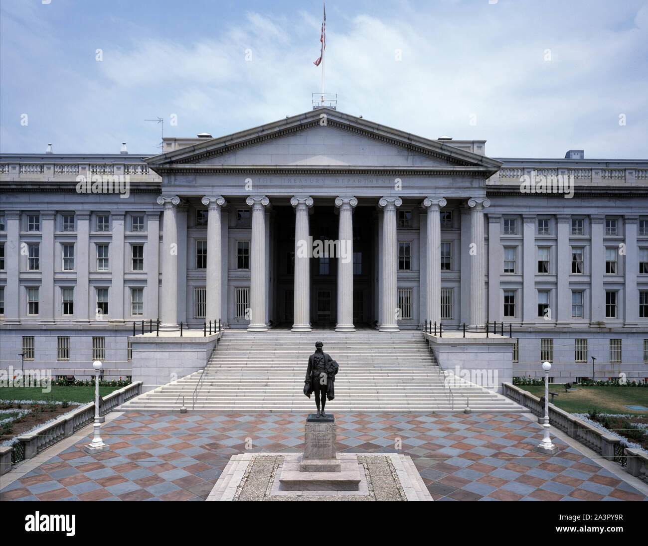 Secretary of the u s treasury hi-res stock photography and images - Alamy