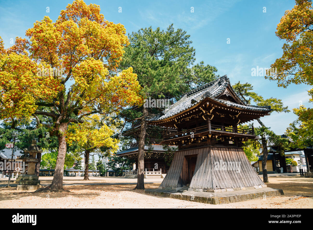 Zentsuji temple hi-res stock photography and images - Alamy
