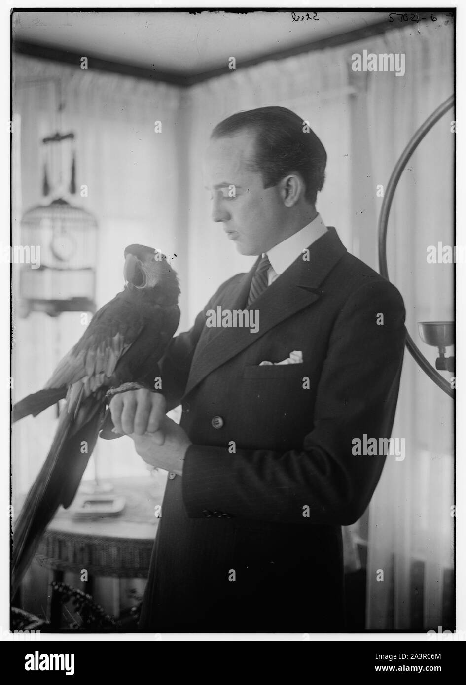 Steel beams construction Black and White Stock Photos & Images - Alamy