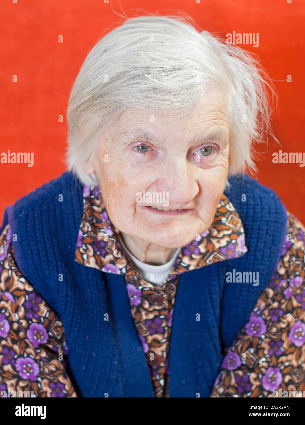 Lonely old age women hi-res stock photography and images - Alamy