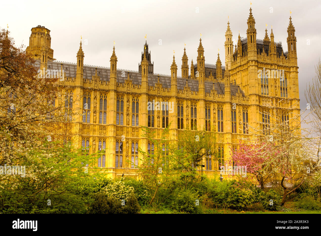 Parliament architecture hi-res stock photography and images - Alamy