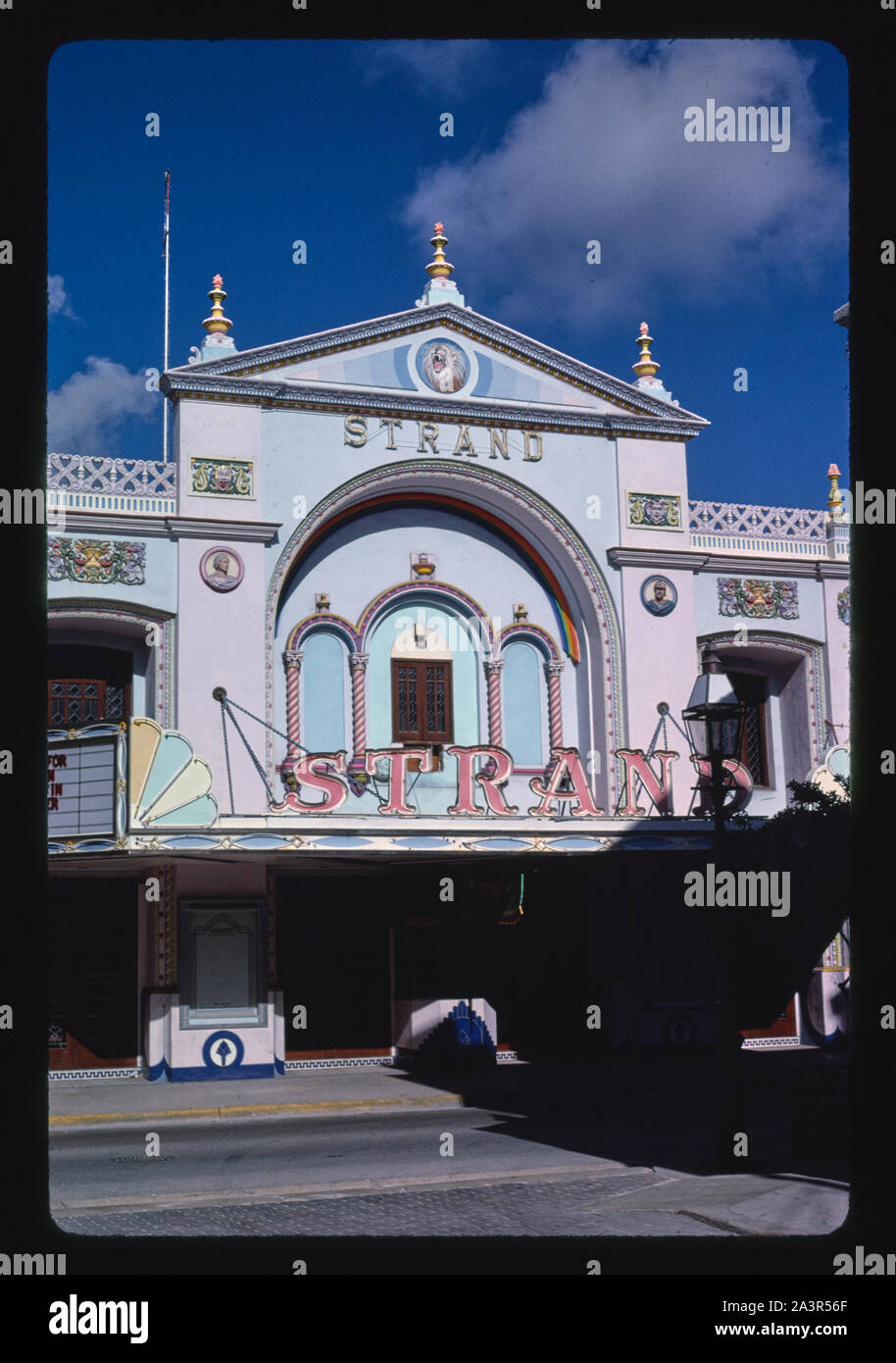 Strand movie theater hi-res stock photography and images - Alamy