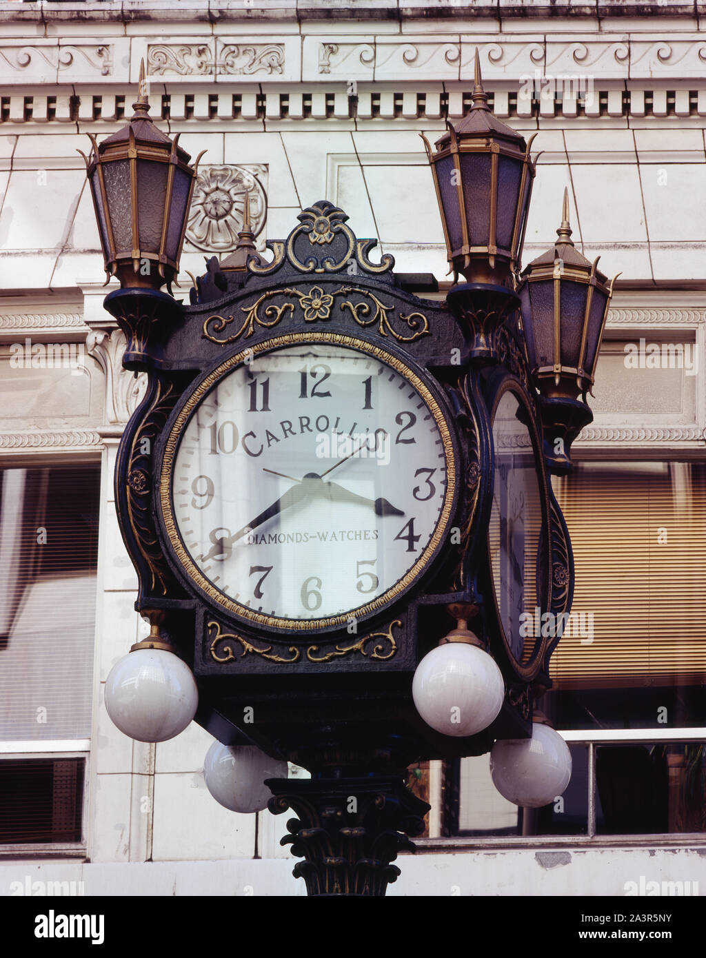 Street clock, Seattle, Washington Stock Photo - Alamy