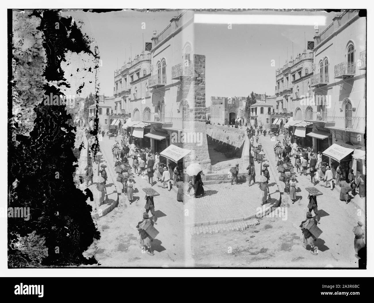 Street scene inside the Jaffa Gate Stock Photo - Alamy