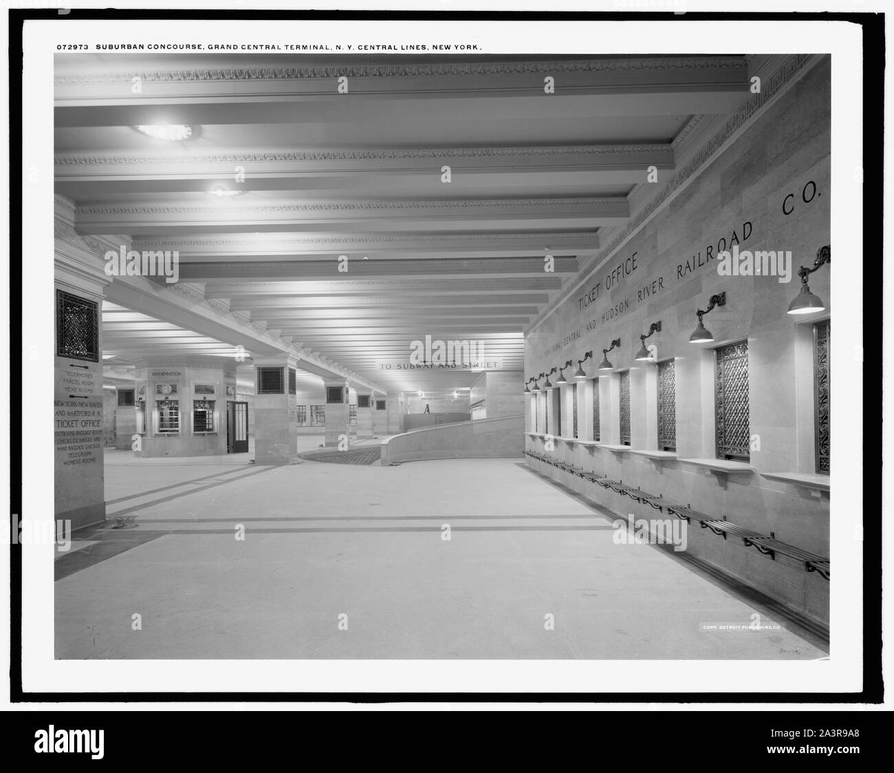 Suburban concourse, Grand Central Terminal, N.Y. Central Lines, New ...