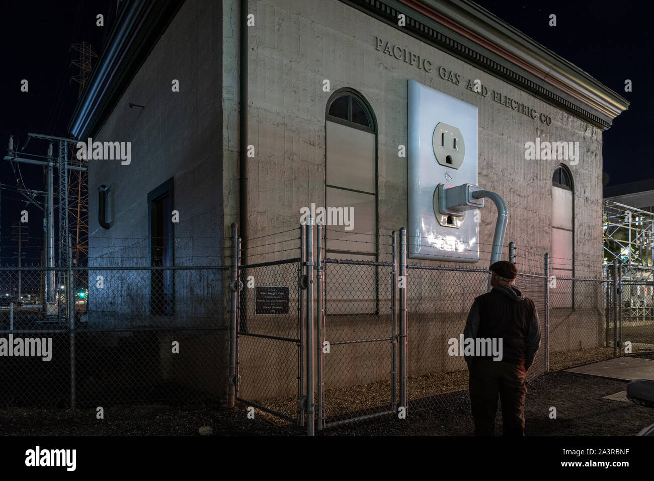 Electrical outlet face plate hi-res stock photography and images - Alamy