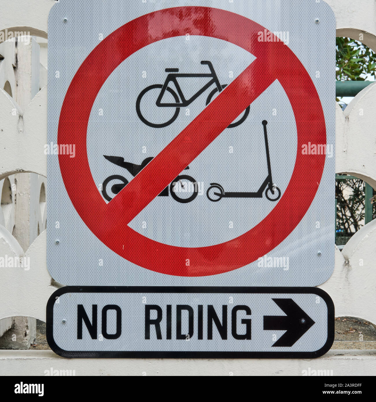 E scooter usage southeast asia hi-res stock photography and images - Alamy