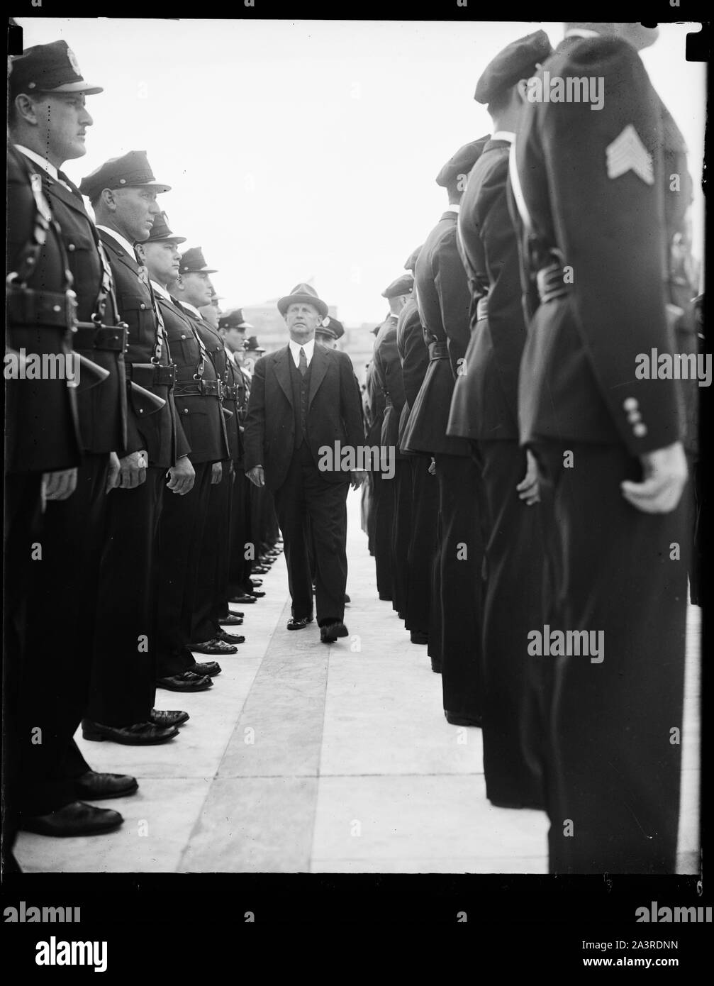 Supreme court guard hi-res stock photography and images - Alamy