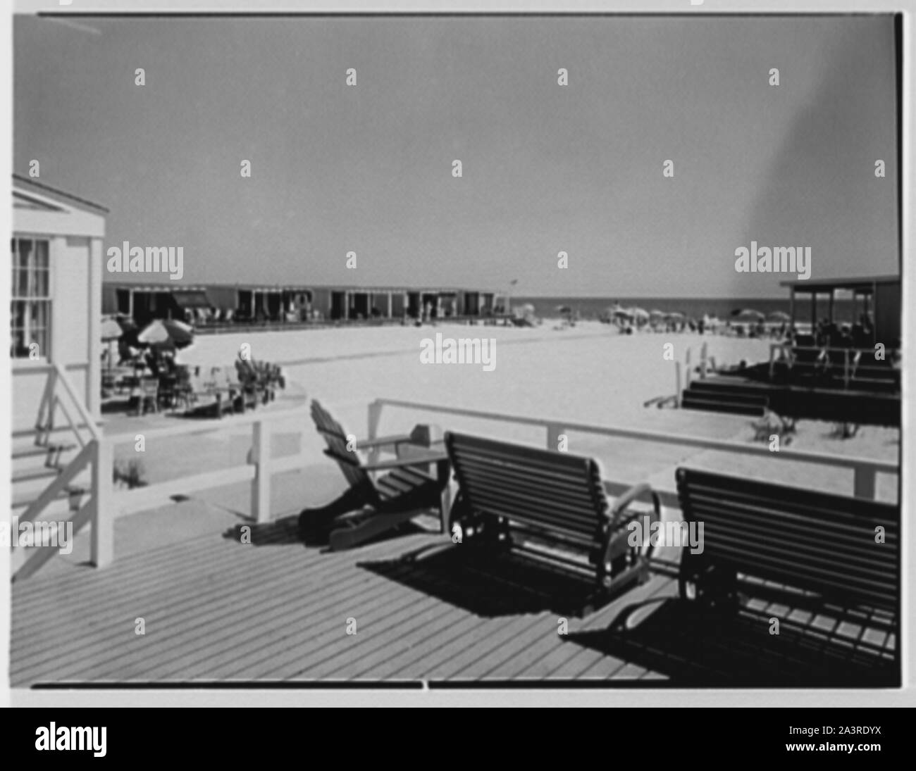 Beach long island new york Black and White Stock Photos & Images - Alamy