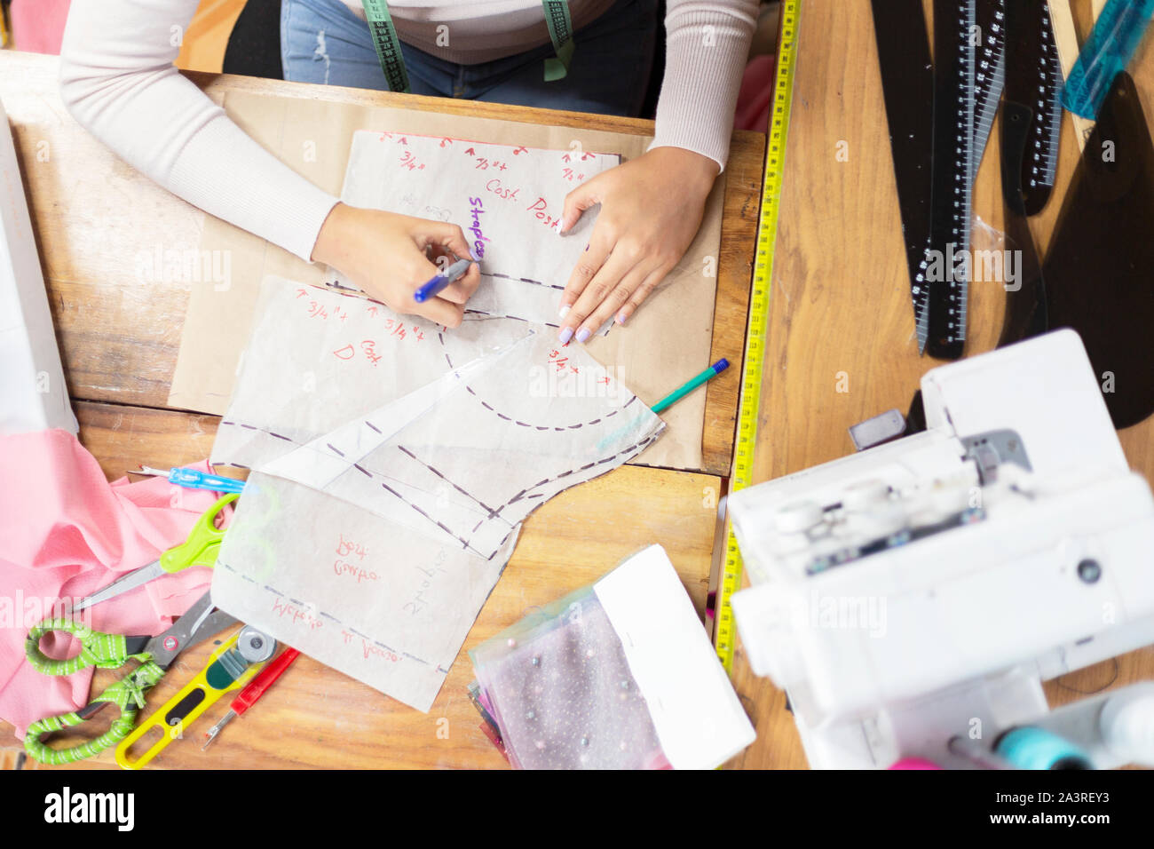 Woman working on patterns hi-res stock photography and images - Alamy