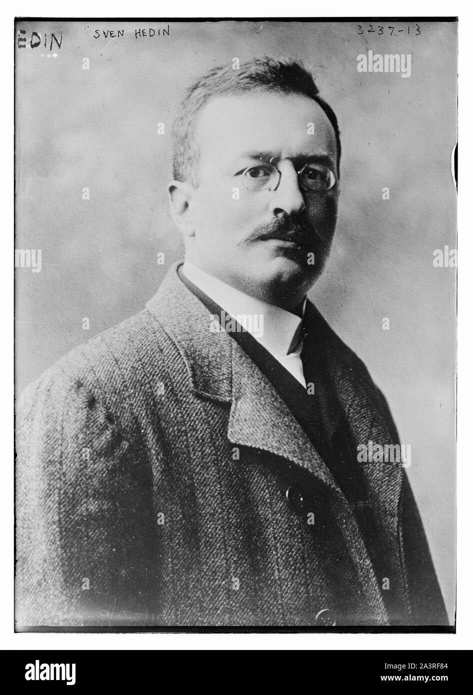 Sven hedin Cut Out Stock Images & Pictures - Alamy