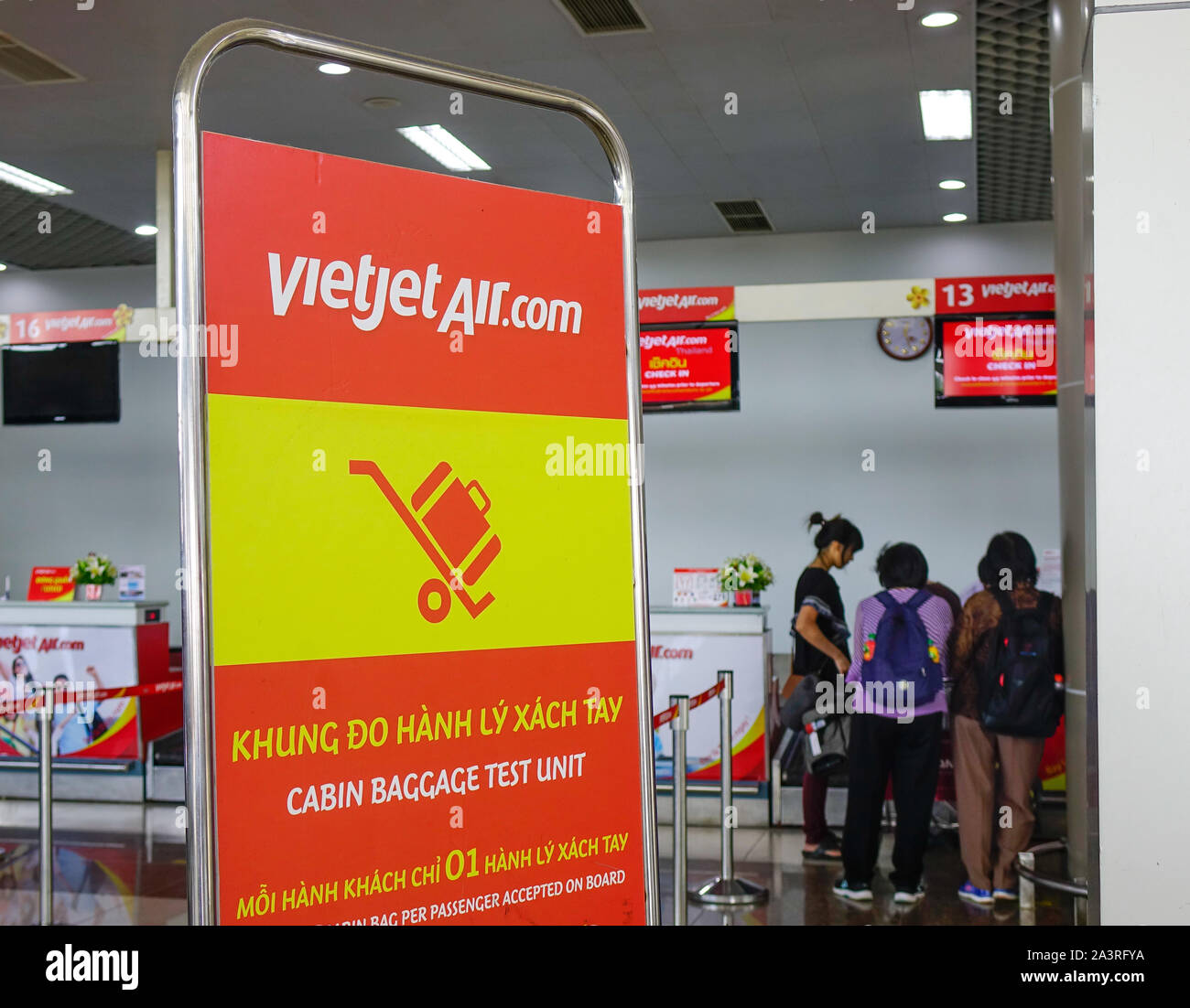 Bag check counters High Resolution Stock Photography and Images - Alamy