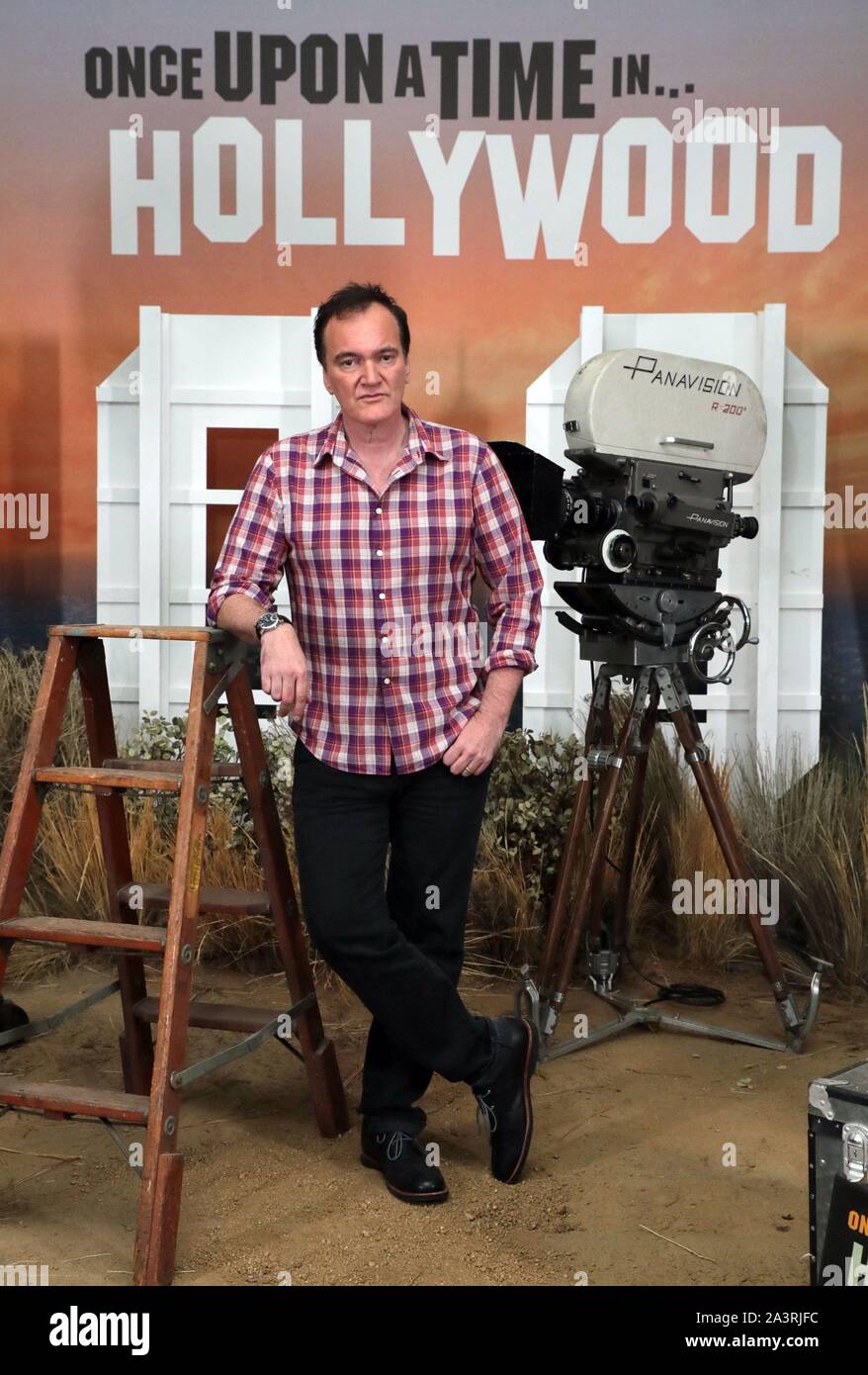 Quentin tarantino camera hi-res stock photography and images - Alamy