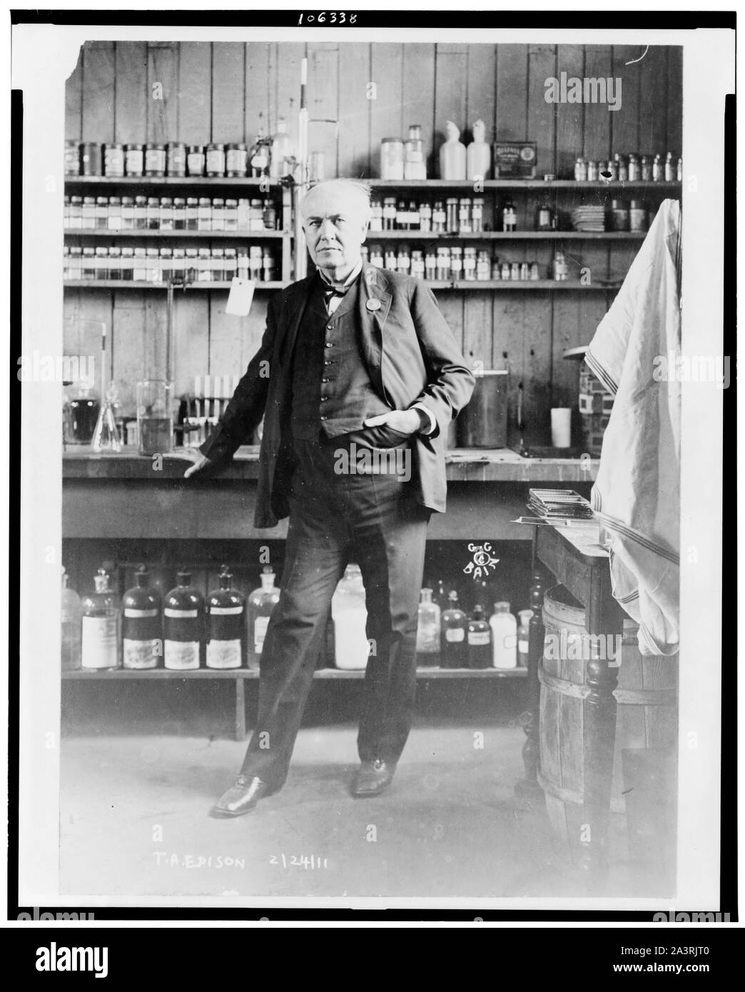 T edison hi-res stock photography and images - Alamy