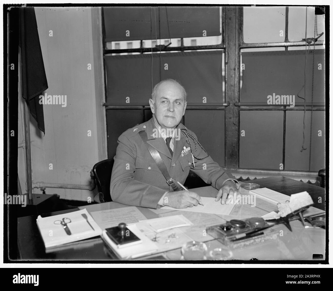 Col maxwell Cut Out Stock Images & Pictures - Alamy