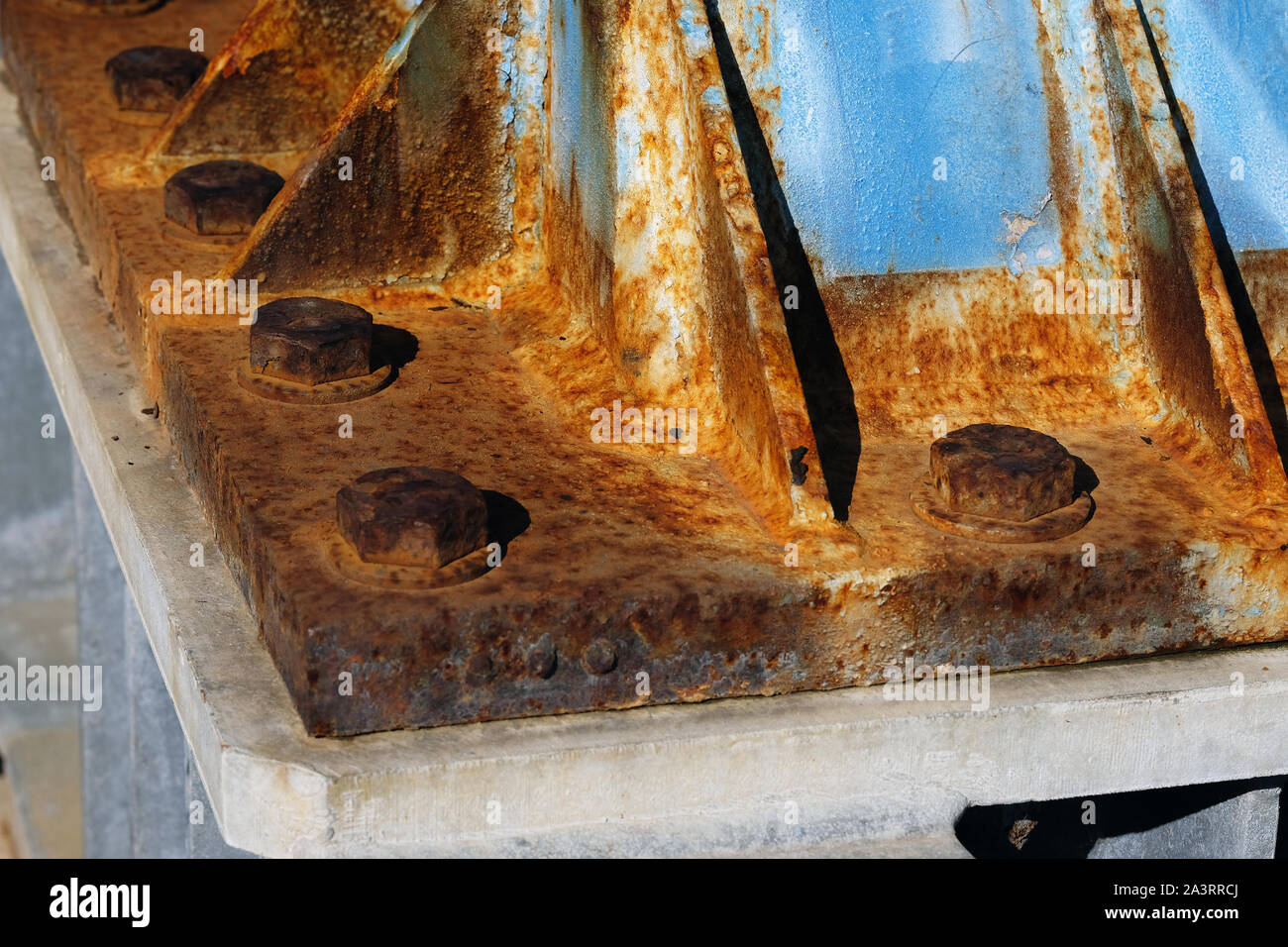 Corrosion beam structure hi-res stock photography and images - Alamy