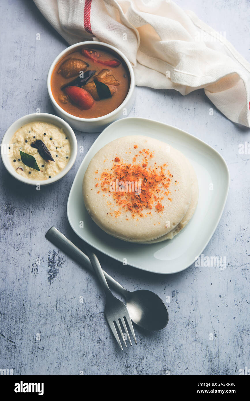 Thatte or Taste Idli also known as Plate Idly is a Popular south Indian ...