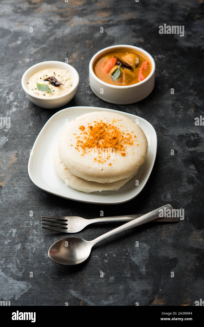 Thatte or Taste Idli also known as Plate Idly is a Popular south Indian ...