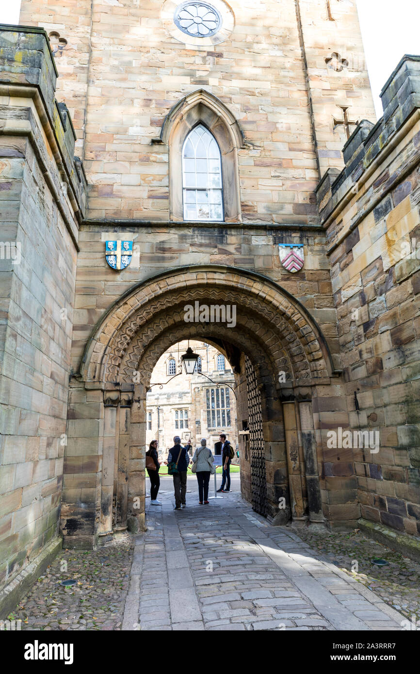 Durham university college hi-res stock photography and images - Alamy
