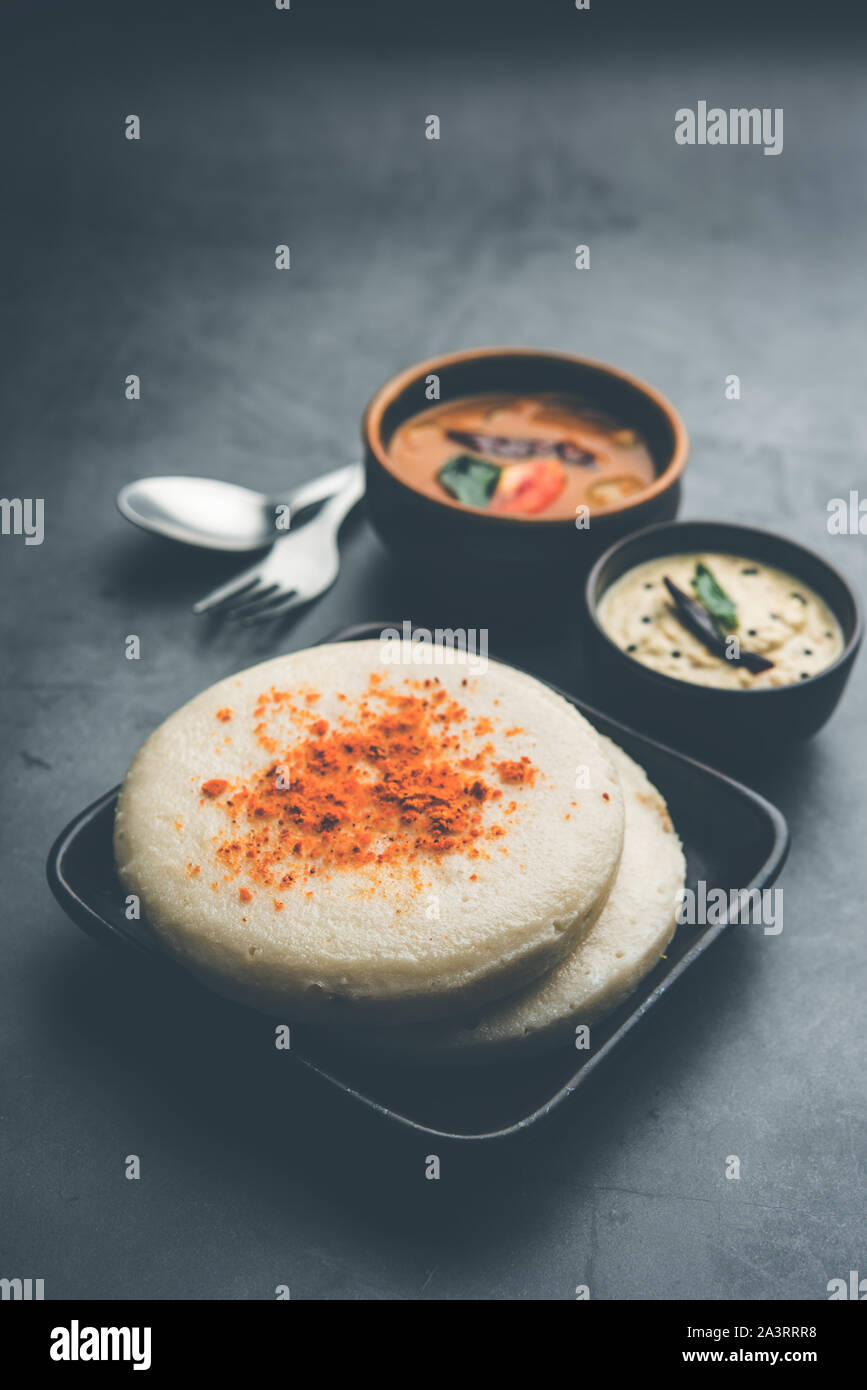 Thatte or Taste Idli also known as Plate Idly is a Popular south Indian ...