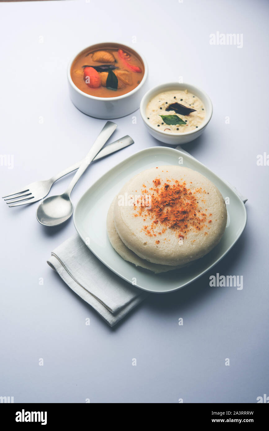 Thatte or Taste Idli also known as Plate Idly is a Popular south Indian ...