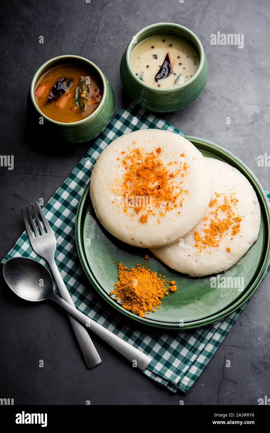 Thatte or Taste Idli also known as Plate Idly is a Popular south Indian ...