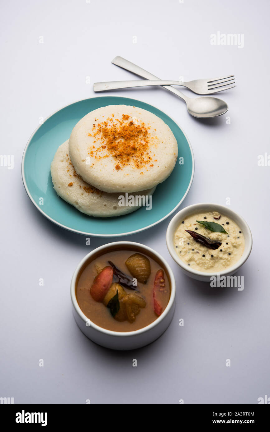 Thatte or Taste Idli also known as Plate Idly is a Popular south Indian ...