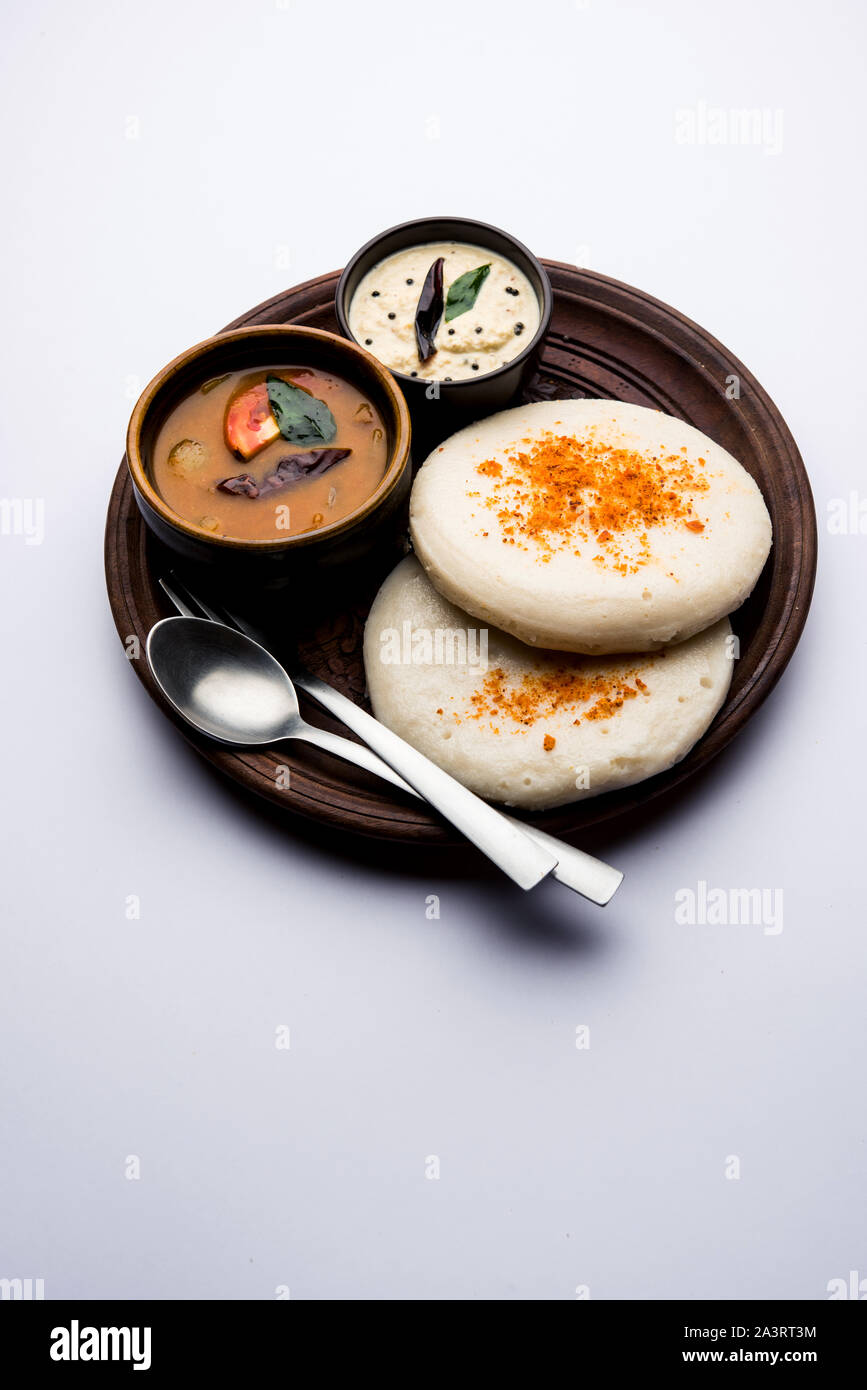Thatte or Taste Idli also known as Plate Idly is a Popular south Indian ...