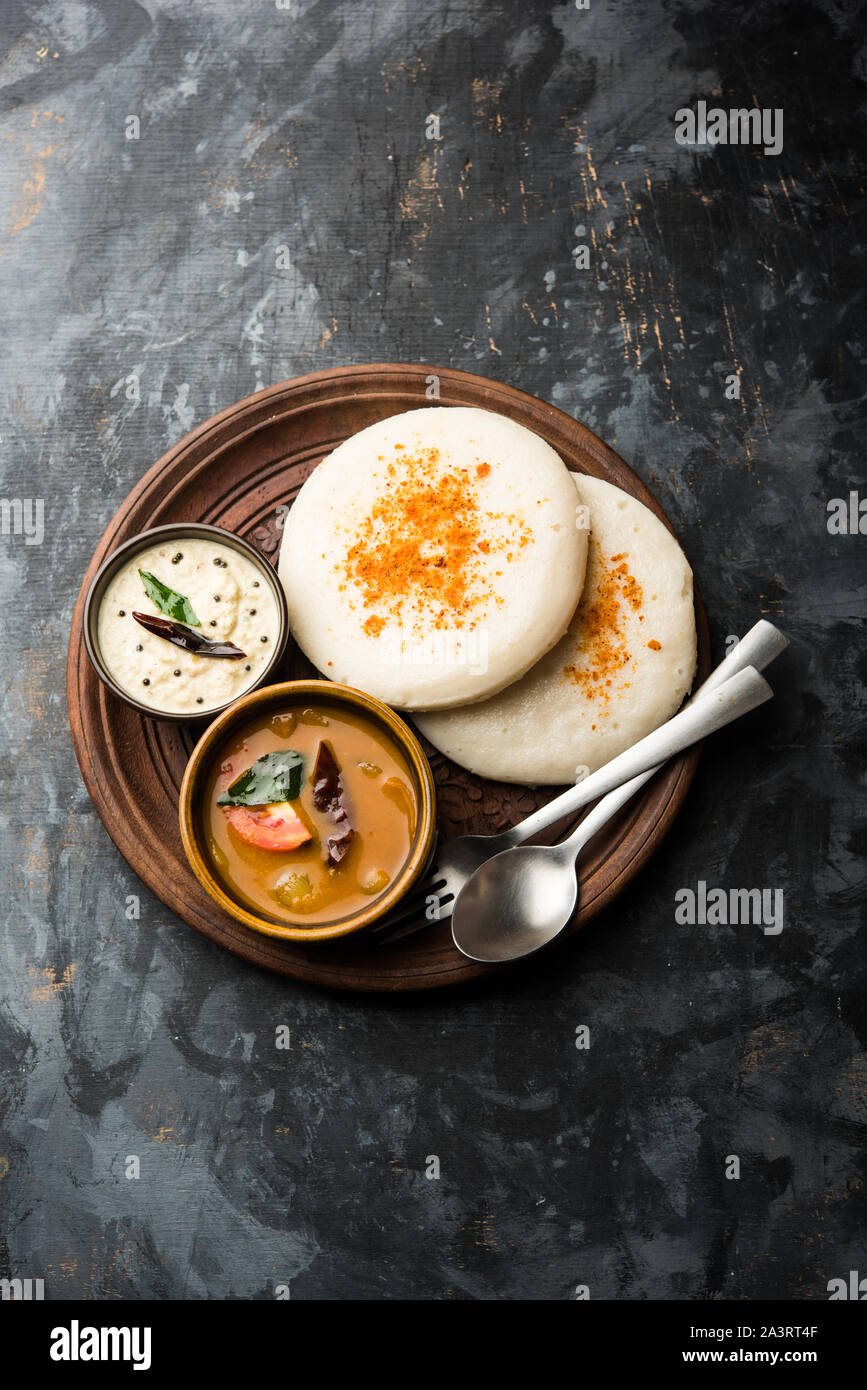 Thatte or Taste Idli also known as Plate Idly is a Popular south Indian ...